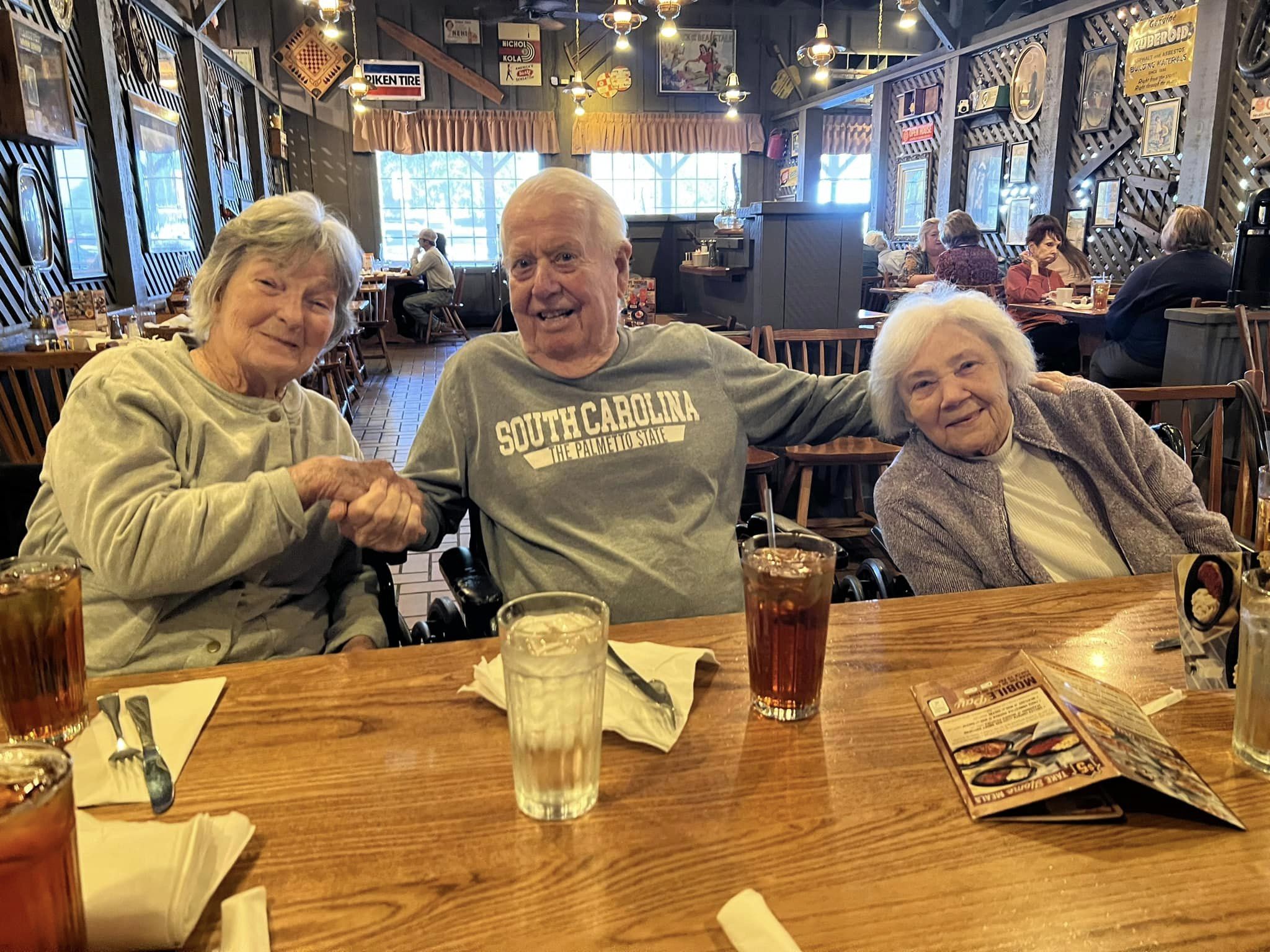 Living Life to the Fullest at Oakview Park